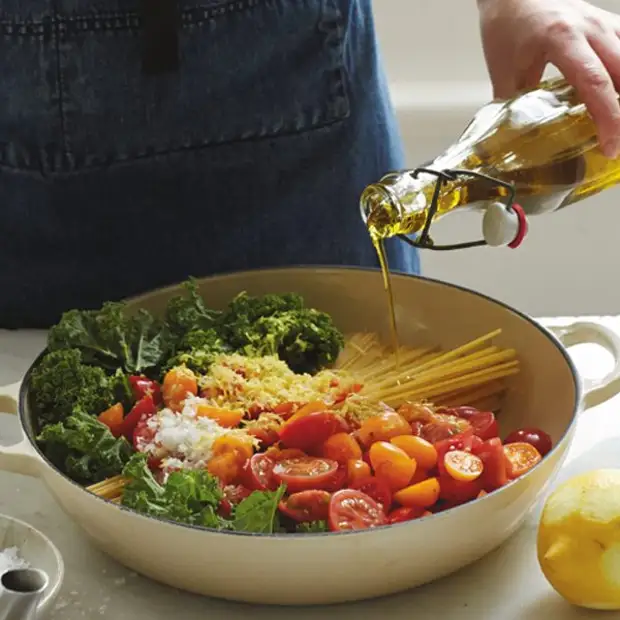 Da biste uštedjeli vrijeme i novac, nemojte stavljati tjesteninu u kipuću vodu.