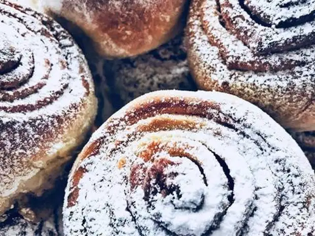 Француски лепчиња „Cinnabon“ рецепт чекор 5 фотографија