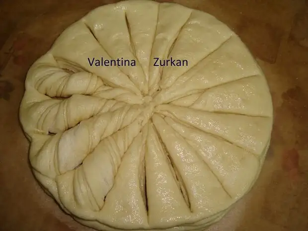 Dekoracija pite Valentine Turcan