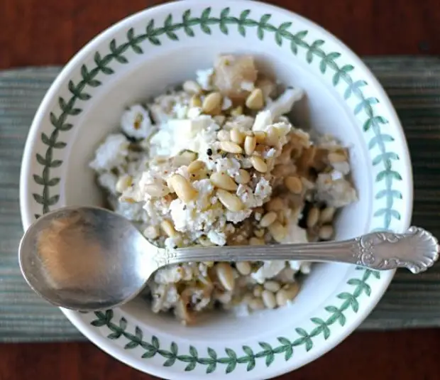 বাদাম সঙ্গে porridge