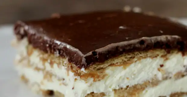 En eclair-kake uten baking - vil snu hodet på enhver søtsug!