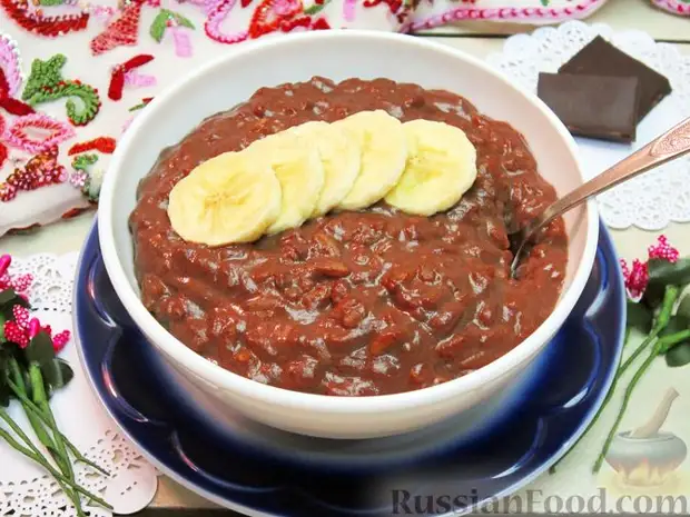 Porridge tar-ross taċ-ċikkulata bil-ħalib