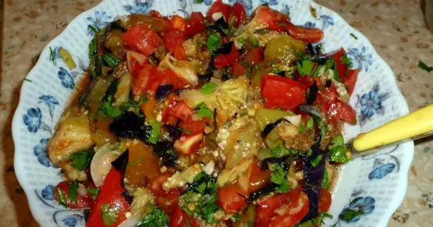 Baked eggplant salad