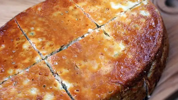 Kurnik, edo lasagna errusieraz. Fotohartzailea