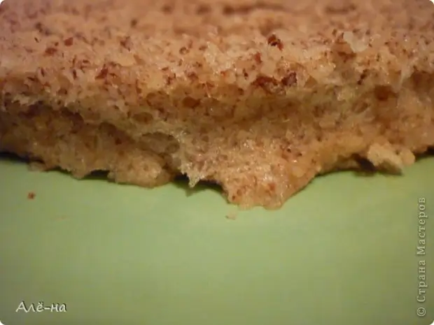 עוגת אגוזי לוז תוך 5 דקות במיקרוגל ללא קמח וחמאה