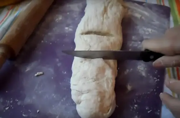 gebratenes Brot mit Knoblauch und Käse