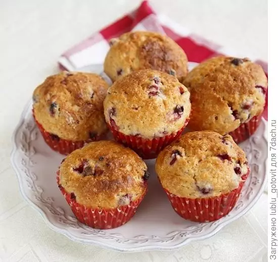 Pa'i muffins ma cranberries / Ata: Maria Kovaleva / BurdaMedia