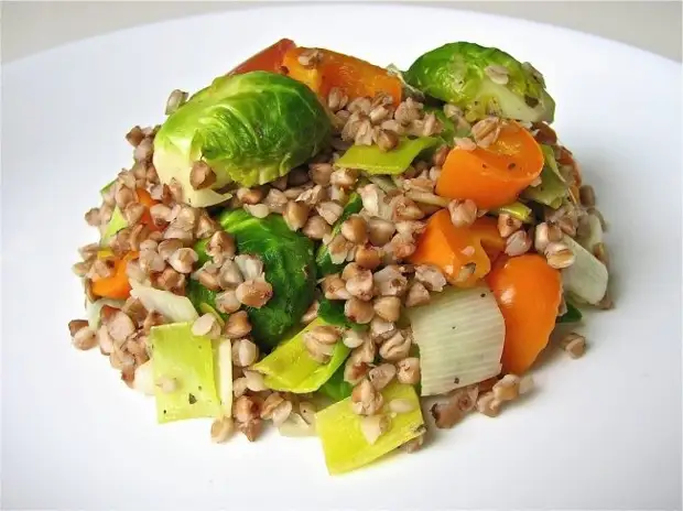 6 ongewéinlech Rezepter mat Buckwheat