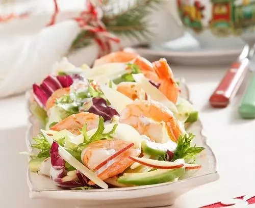 8 nemme salater, der ikke ødelægger din talje i ferien