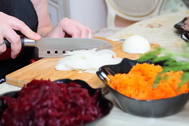 beetroot and carrot salad with mayonnaise