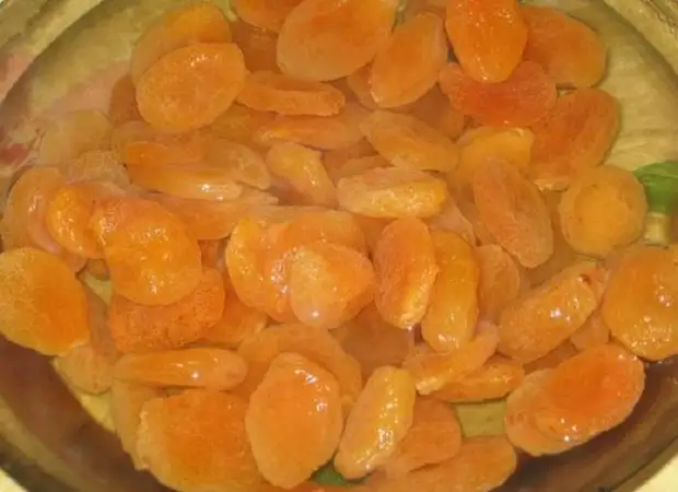 apricots zouma