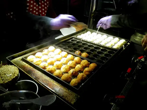 Mit esznek a kínai éjszakai piacokon