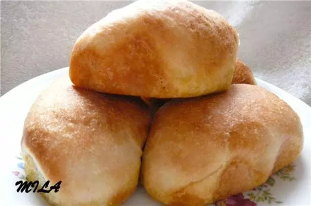 10 minutong yeast dough "Air Express": isang simple at mabilis na solusyon