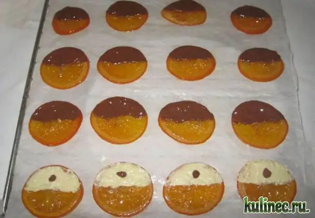 Caramelized oranges ni chocolate