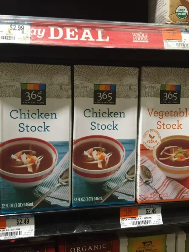 Supë pule në një pako