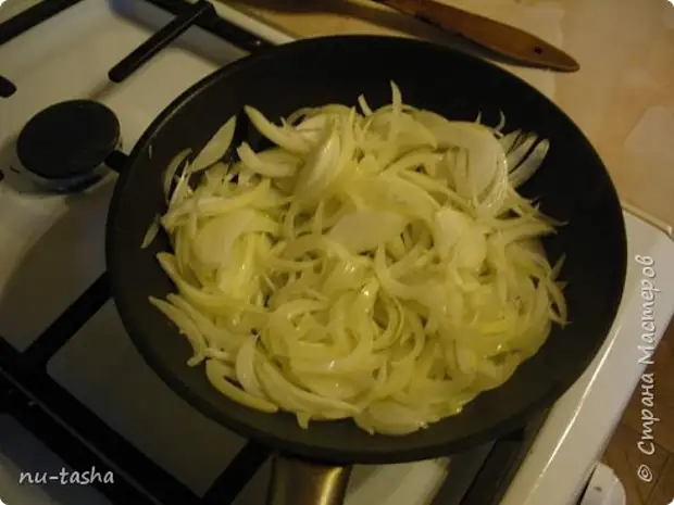 Koken Masterklasse Kulinêr resept Gestoofde fisk mei kool yn tomatensap Itenprodukten foto 6