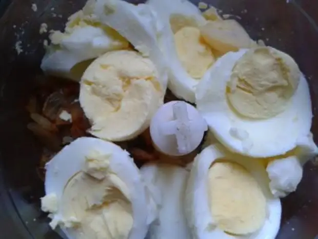 خمیر تخم مرغ مجارستانی
