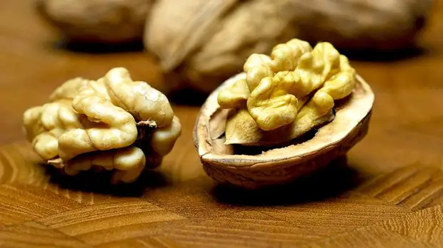 awusizo kanjani ama-walnuts?