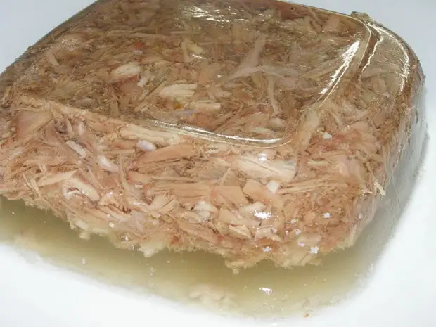 Bayyana naman jellied - mai sauƙi da kasafin kuɗi