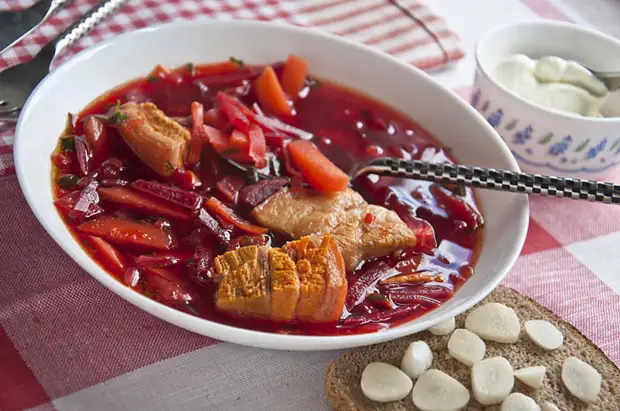 Borscht nga walay repolyo