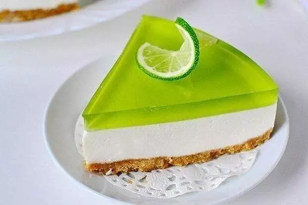 Lime Flavor No-Bake Jelly Cake
