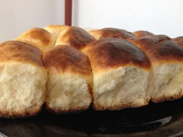 Bollos con carne e queixo crema