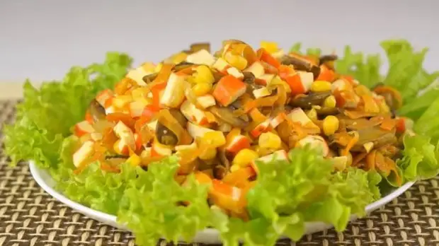 Lima salad ringan tanpa mayonis untuk setiap hari