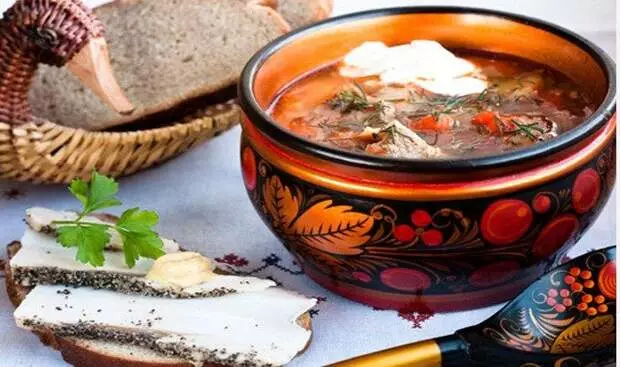 7 meilleures soupes de la cuisine nationale russe