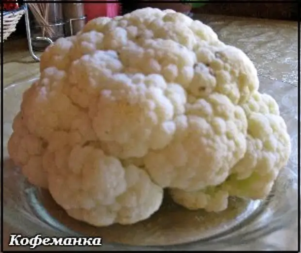 Sveta Stuffed Cauliflower