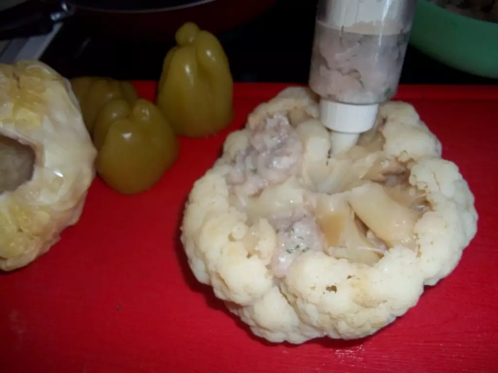 Sveta Stuffed Cauliflower