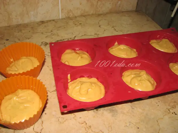 Persimmon muffins