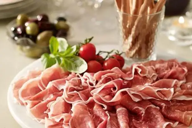 31. Parma ham, Italia