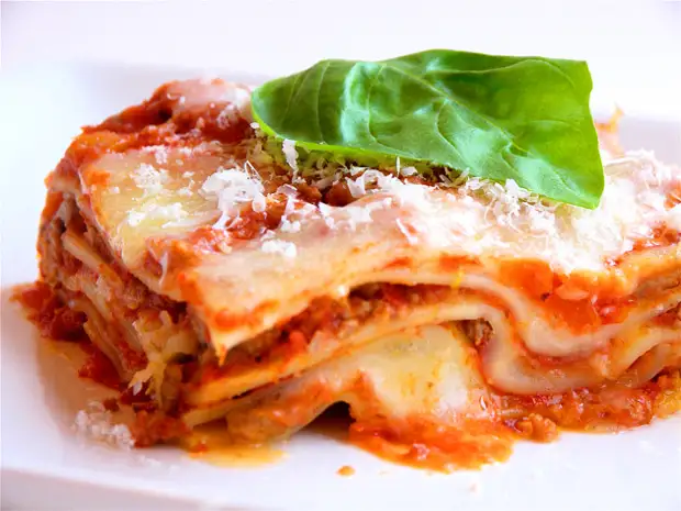 23. Lasagne, Italia