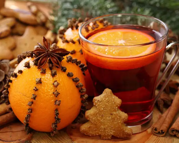 નારંગી સાથે mulled વાઇન