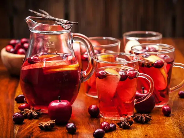 Mulled شراب کی پیشکش