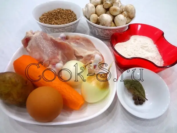 dumpling and mushroom soup - ingredients