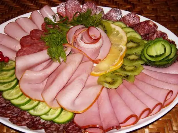 Festive slicing: nqaij platter. Super collection!