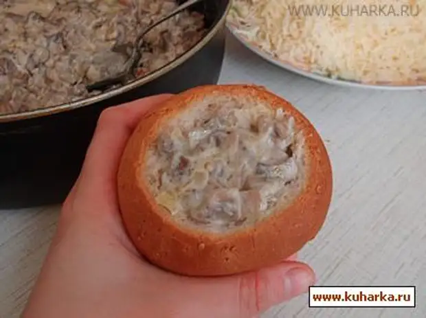 I-Mushroom ujulienne kwi-bun