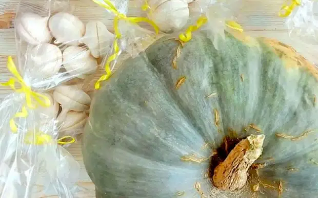 Pumpkin marshmallow for autumn tea