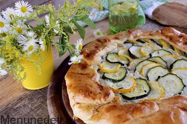 Biskuit zucchini