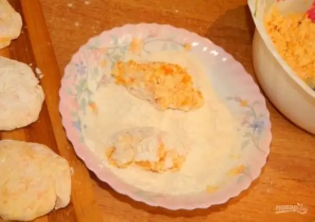Апельсин дәмі бар сәбіз сүзбе торттары - фото 3-қадам