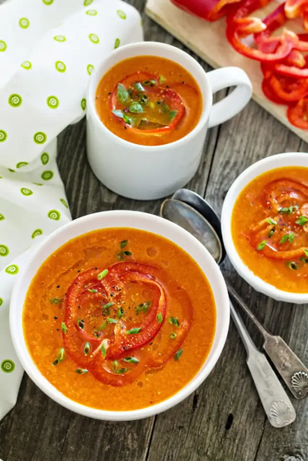 Soupe de purée de tomates