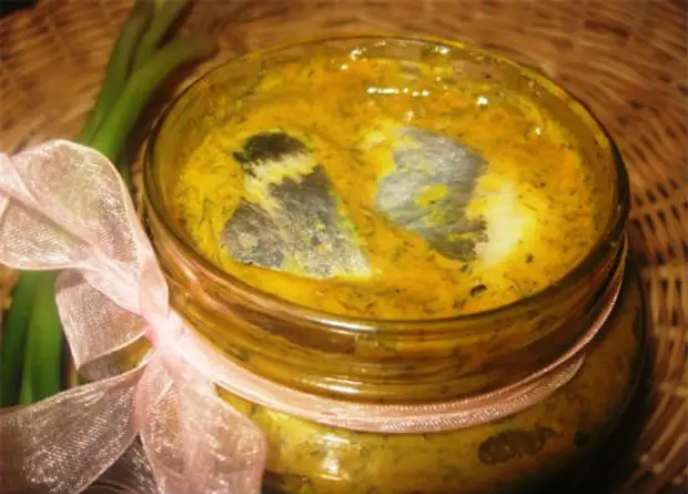 Fillet herring dalam sos mustard