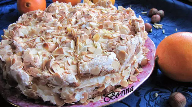 Meringue এবং কমলা পিষ্টক