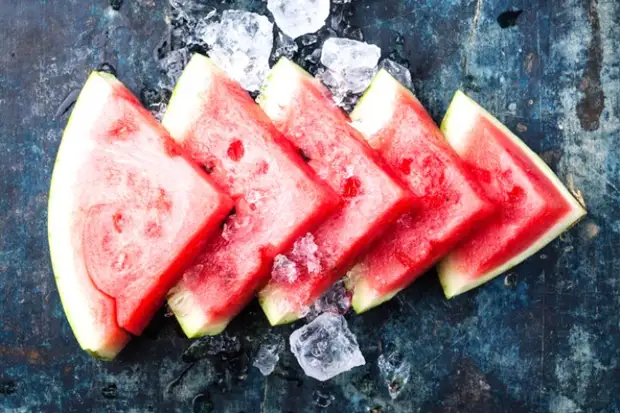 5 razlogov, da bi jedli lubenico prav zdaj