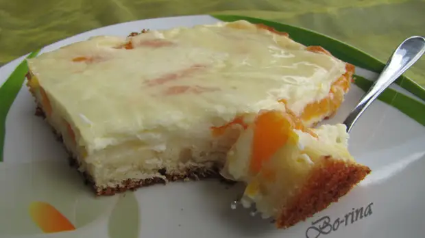 Schmandkuchen - koláč z kyslej smotany