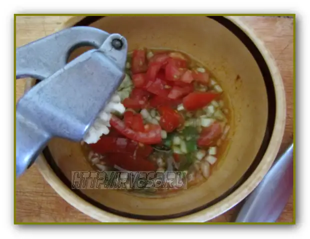 gazpacho хэрхэн хоол хийх