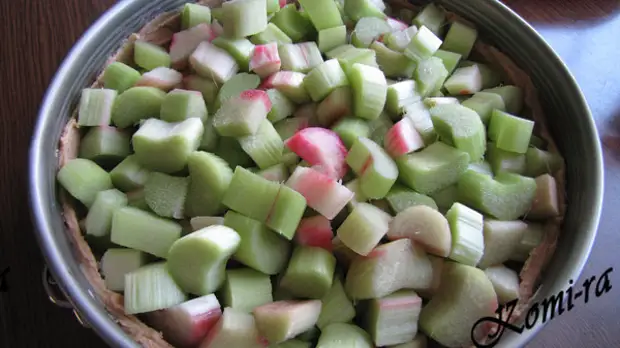 Пирожни rhubarb