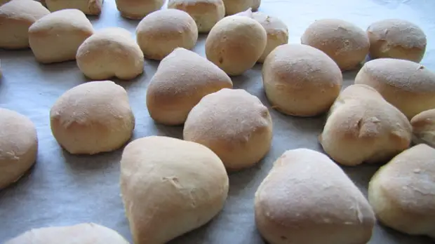 Pan de xenxibre de requeixo