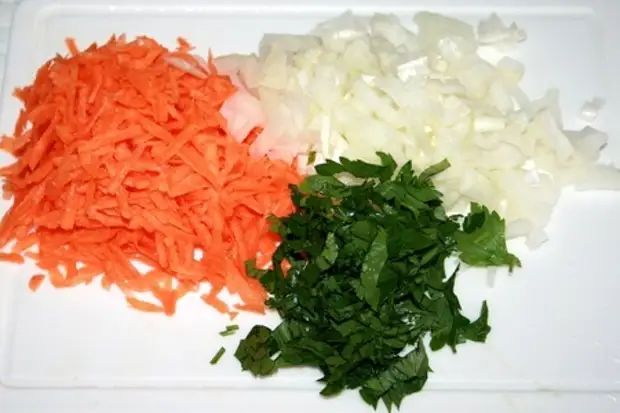 Carassio carassio con verdure al microonde: foto step 2
